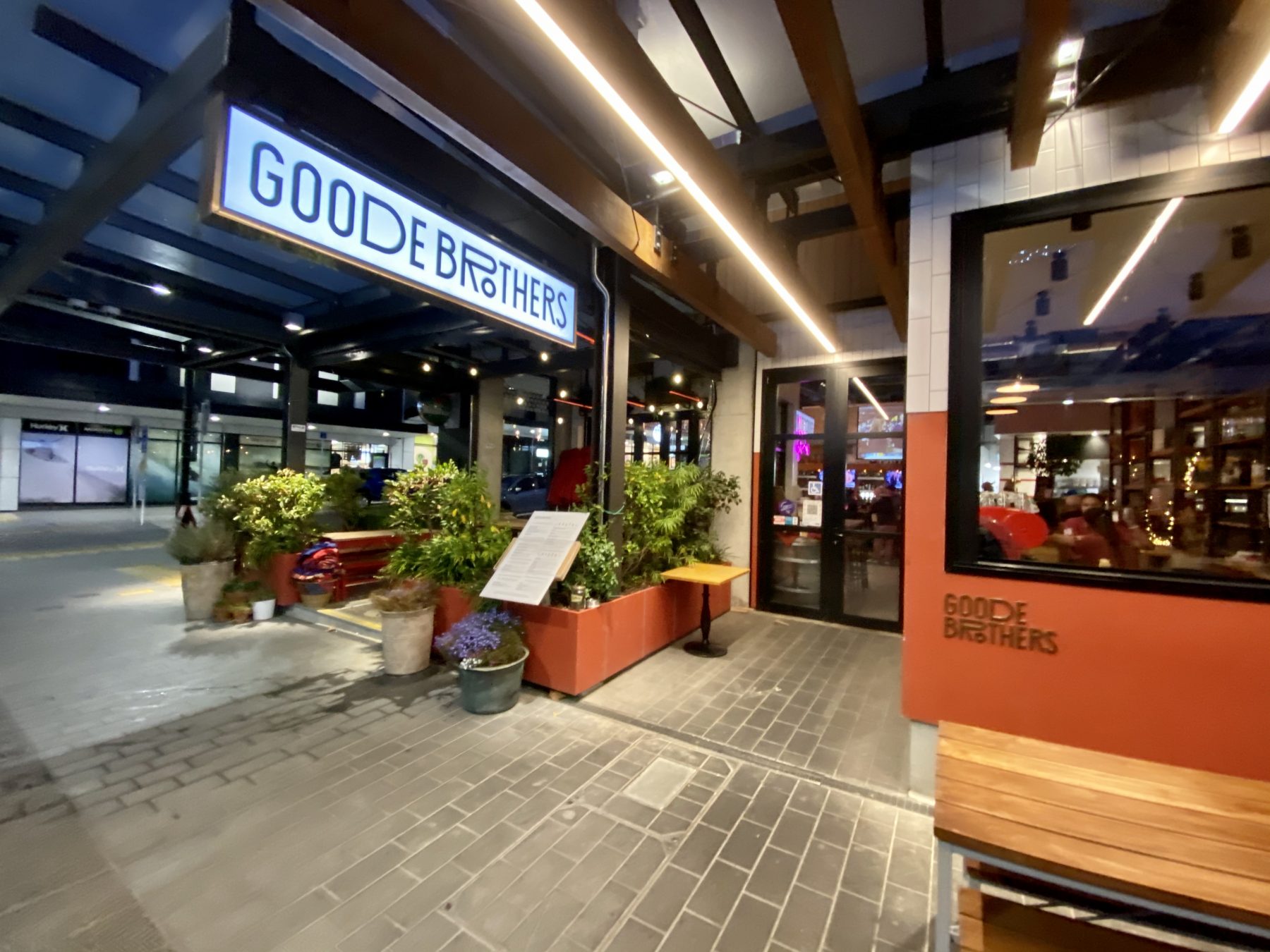 Goode Brothers Kiwi Italian Gastro Pub - Northwest (Auckland) - Where To Go