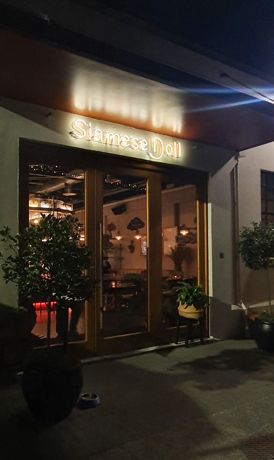 Siamese Doll Restaurant reviews, menu & photos